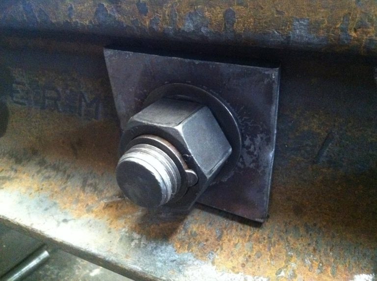 How to Select the Right Type of Lock Nut - Mentored Engineer